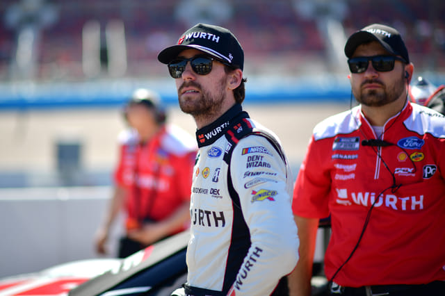 5 NASCAR drivers with best average finish at Martinsville Speedway ...