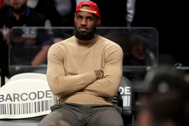 "Have some shame and respect" - NBA Twitter ridicules young fans for ...