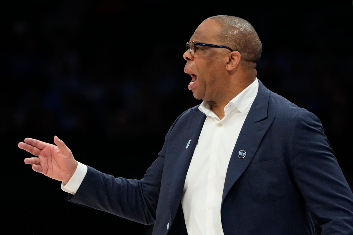 "How the heck did UNC make it?": Fans go wild after Hubert Davis' Tar ...