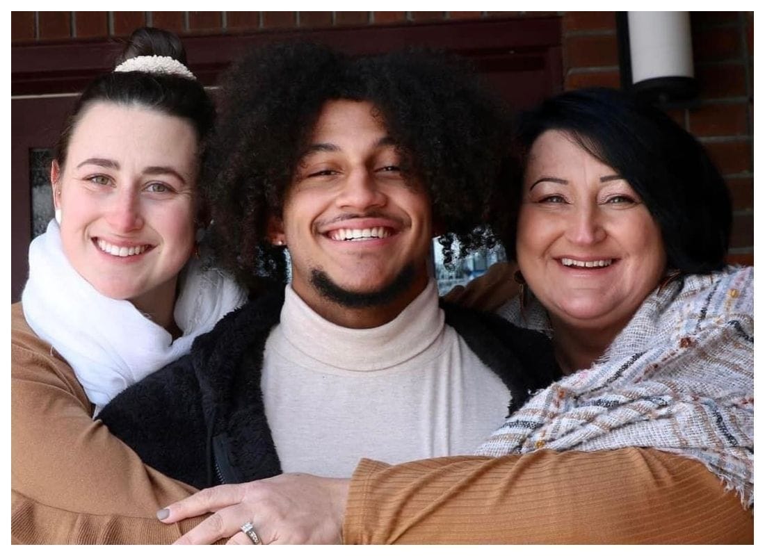 Who are Elic Ayomanor's Parents? Meet Pamela Weiterman