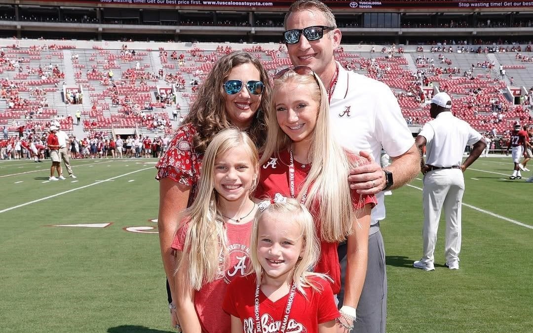 Nate Oats family, parents, wife, kids
