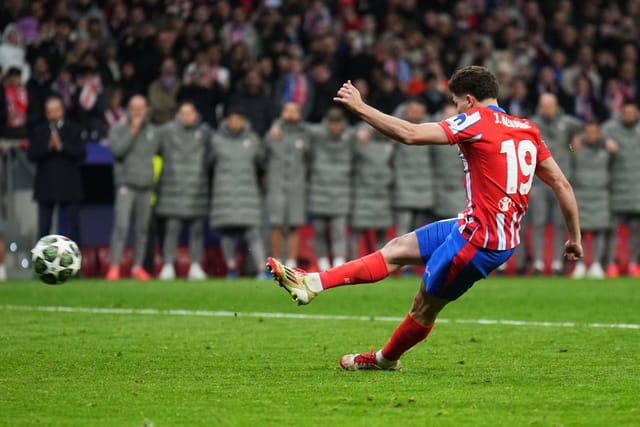 Julian Alvarez's reported comments after controversial penalty decision ...