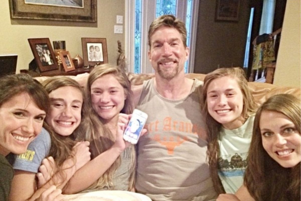 Who are the parents of Shay Holle? Meet Eric and Michelle Holle