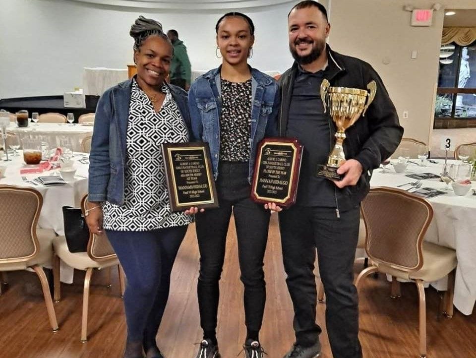 Who are the parents of Hannah Hidalgo? Meet Orlando and Tamara Williams ...