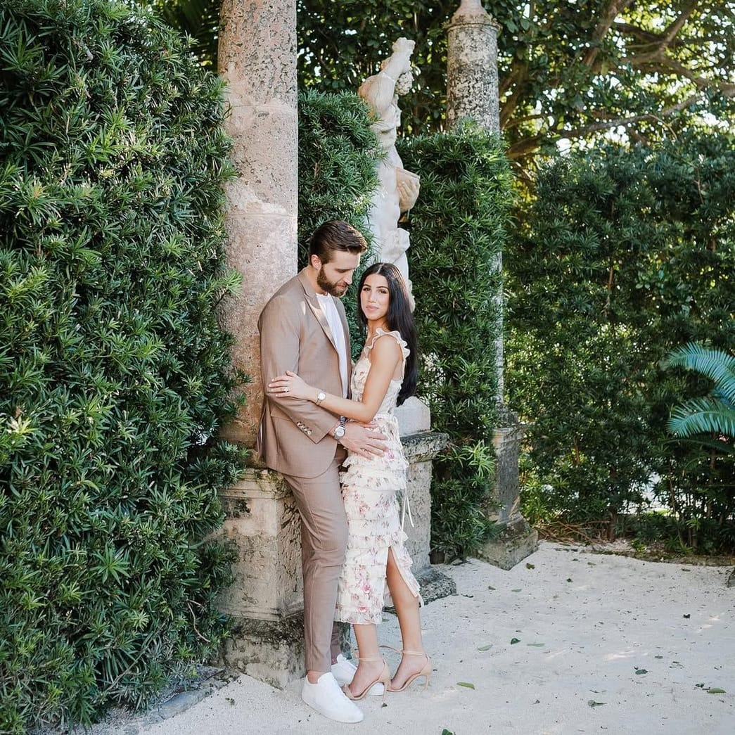 Who is Aaron Ekblad's wife, Dayna Mastronardi?