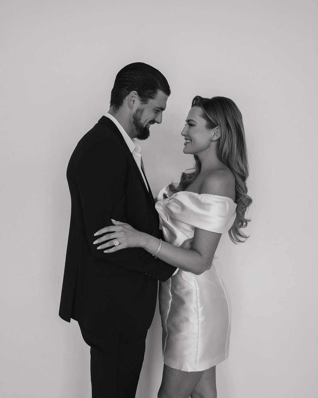 Who is Jamie Benn’s Wife? | Meet Jessica Benn