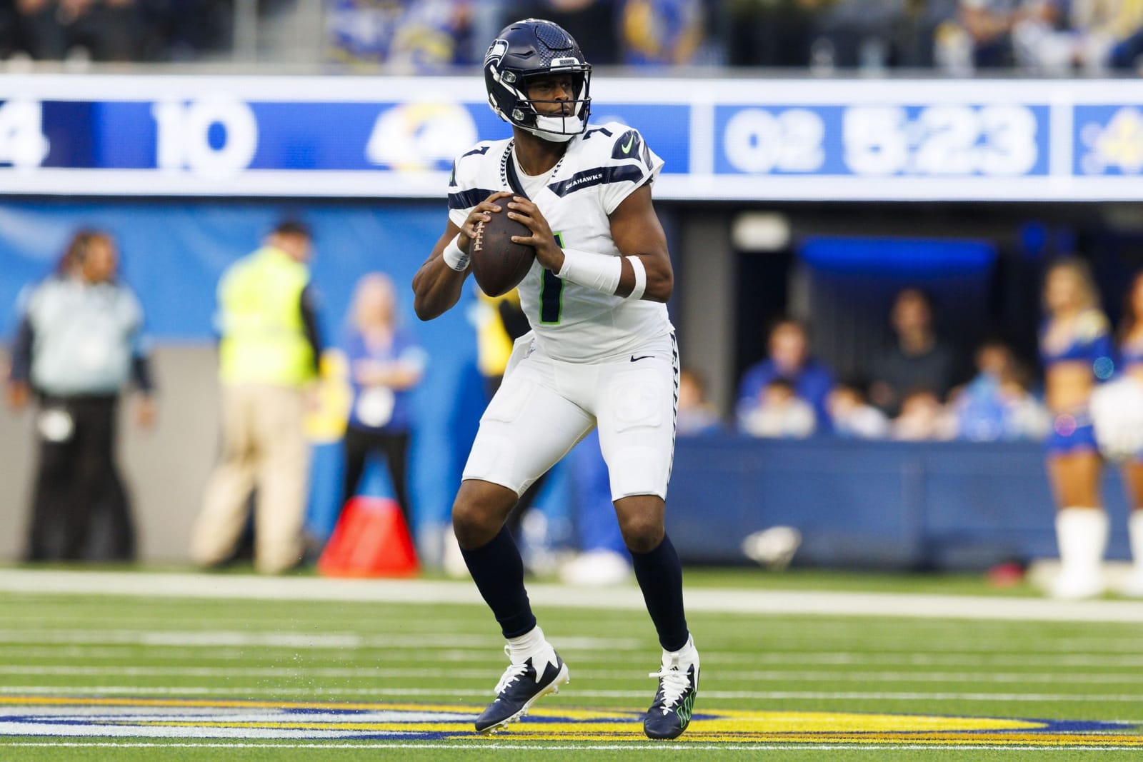 How old is Geno Smith?