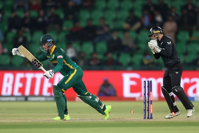 Mitchell Santner bowls a jaffa to clean up a well-set Rassie van der ...