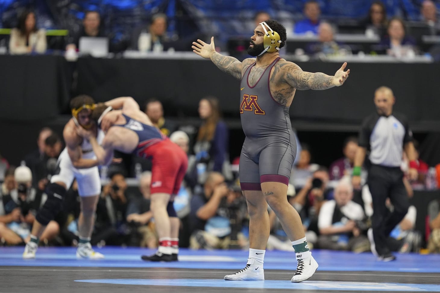 WATCH: Wyatt Hendrickson's special move shocks Gable Steveson as it ...