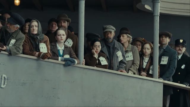 Fact check: Did immigrants really experience what 1923 showed at Ellis ...