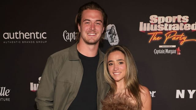 Kenny Pickett's wife Amy makes feelings known on QB getting traded to ...