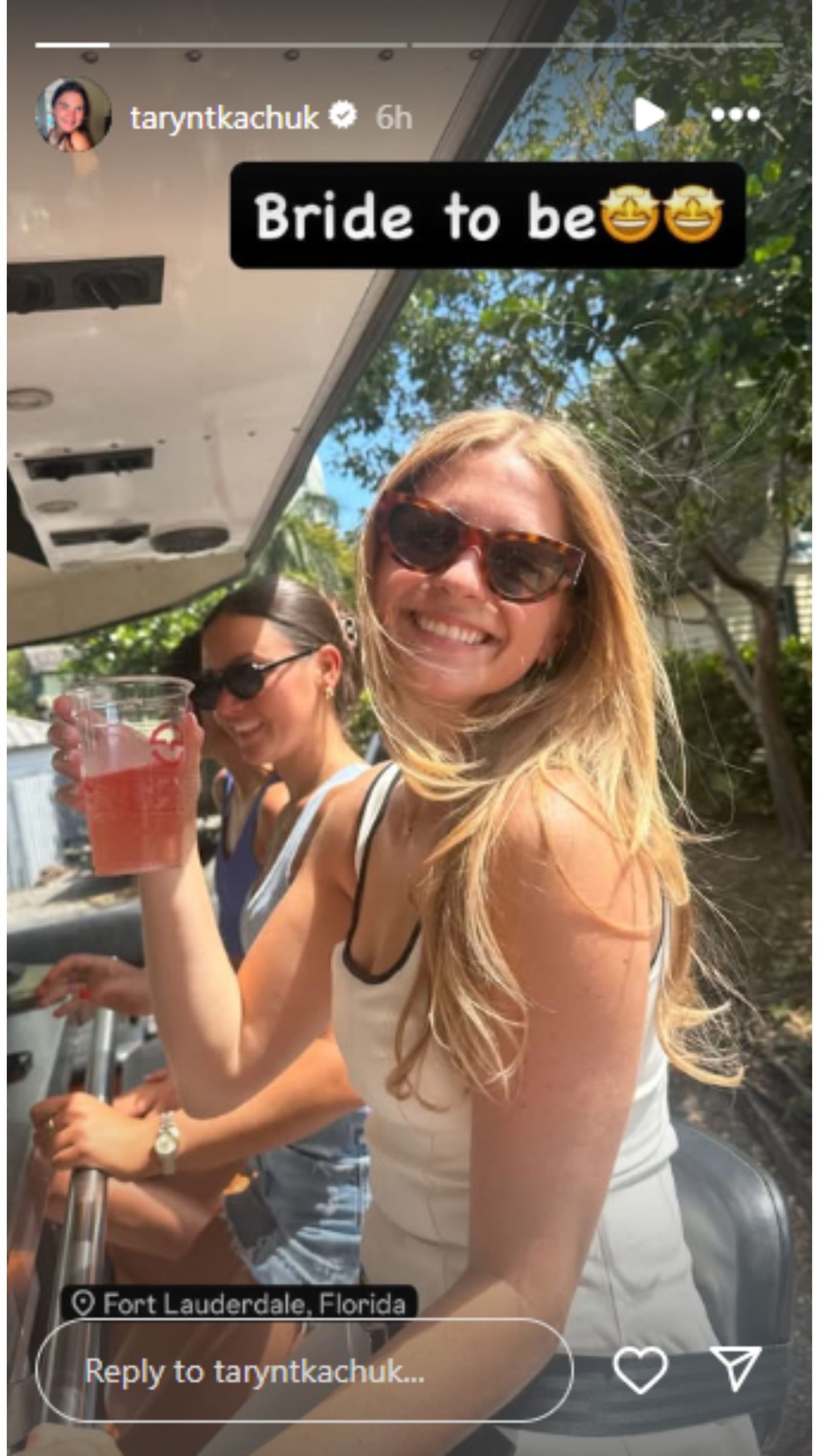 "A break from Matthew": Matthew Tkachuk's fianceé Ellie Connell enjoys ...