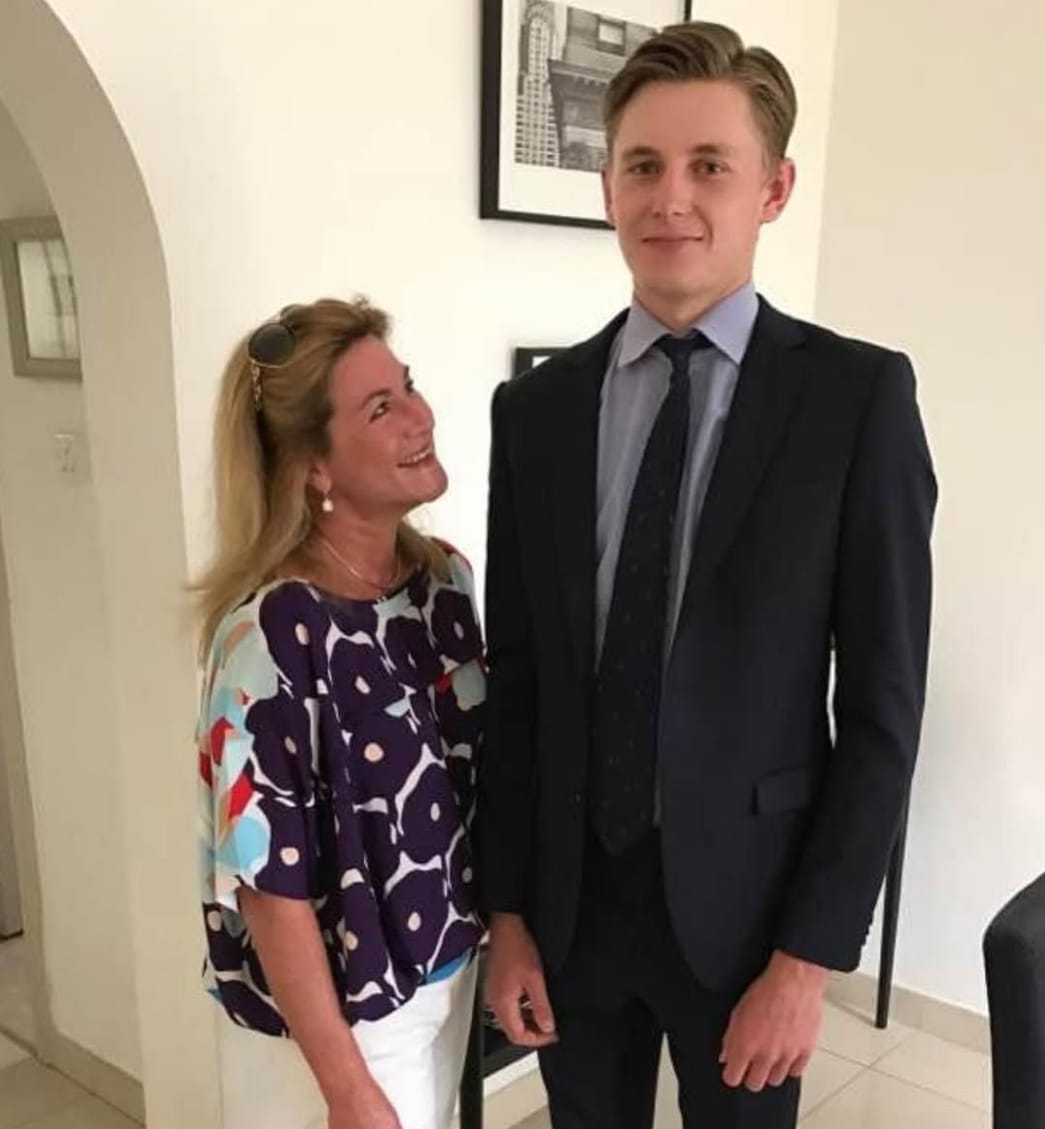 Gus Atkinson Family - Father, Mother, Siblings, Wife, Kids