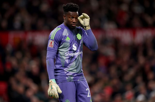 Manchester United eye move for former Manchester City star as they look ...