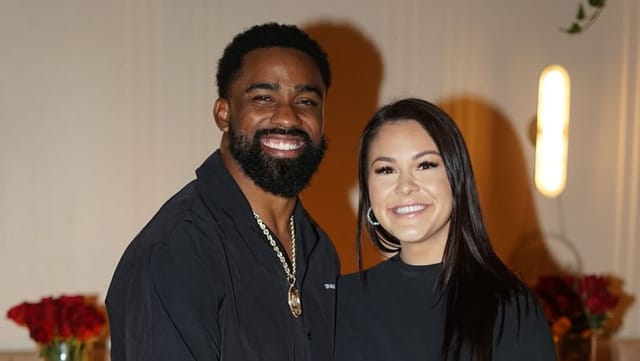 Dolphins' Quinton Bell's wife Brooke reacts as Raheem Mostert marks 8 ...