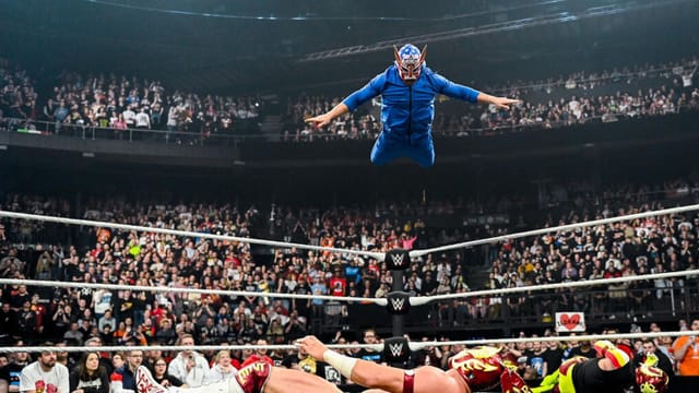 3 WWE Superstars who could be the masked luchador on RAW