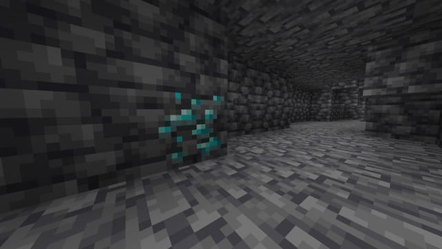 4 best ores for beginners in Minecraft