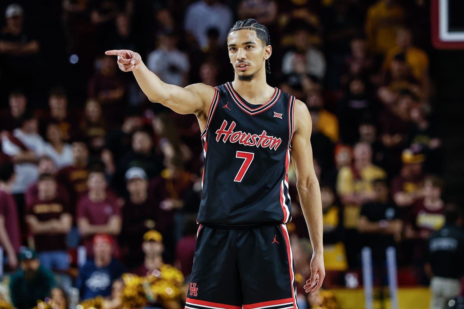 Milos Uzan NIL deals