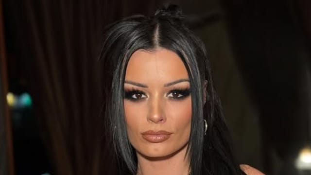 AEW star Saraya issues major clarification on her relationship status
