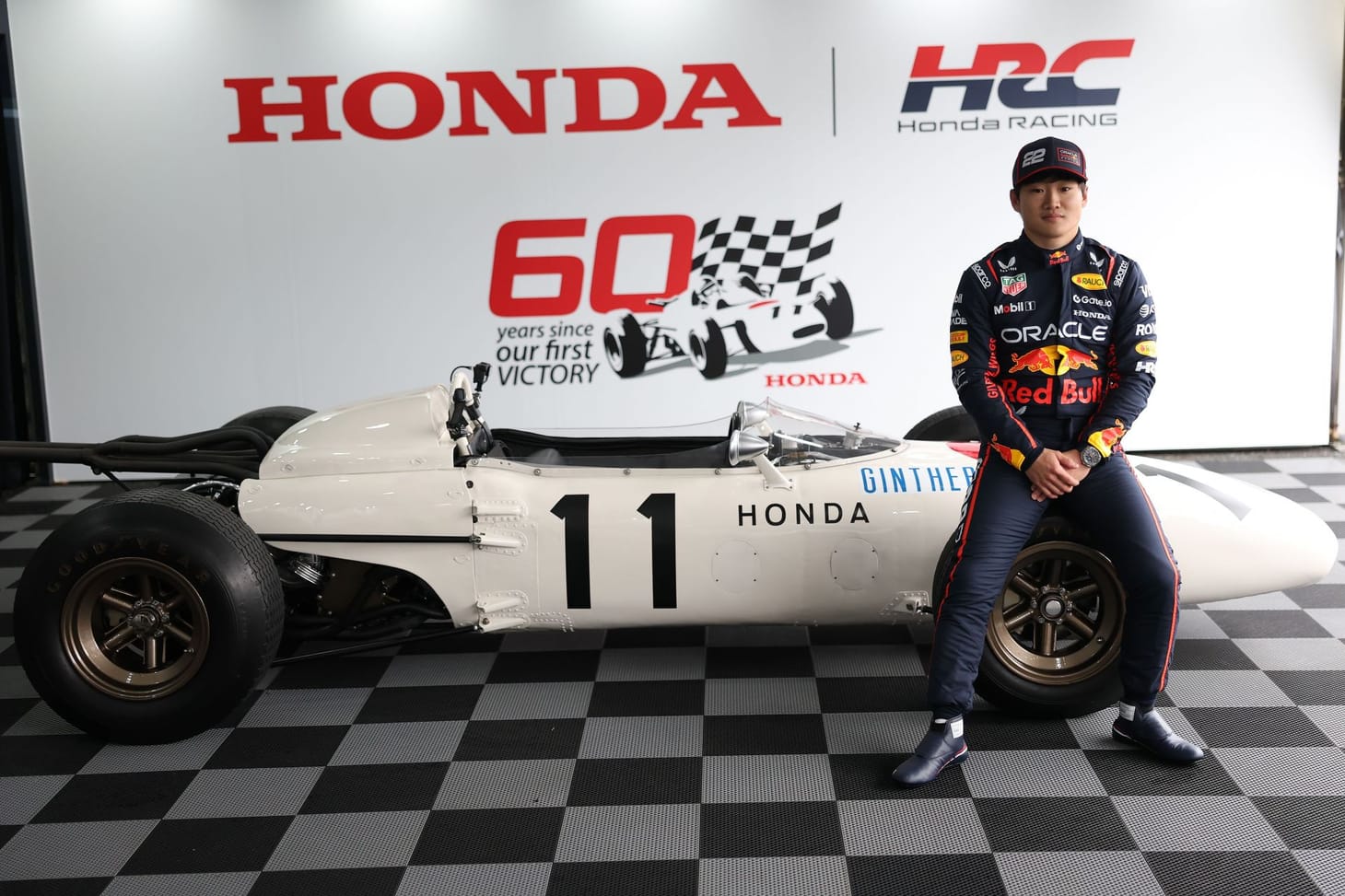WATCH: Yuki Tsunoda performs donuts on the streets of his home country ...