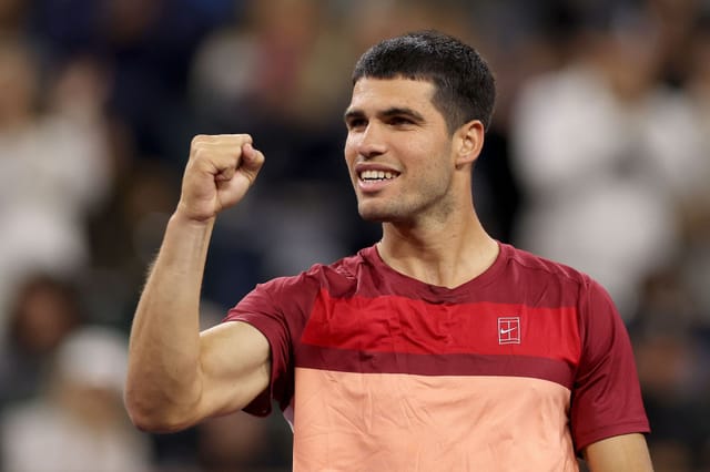 Carlos Alcaraz debuts a new hairstyle ahead of his Monte-Carlo Masters ...