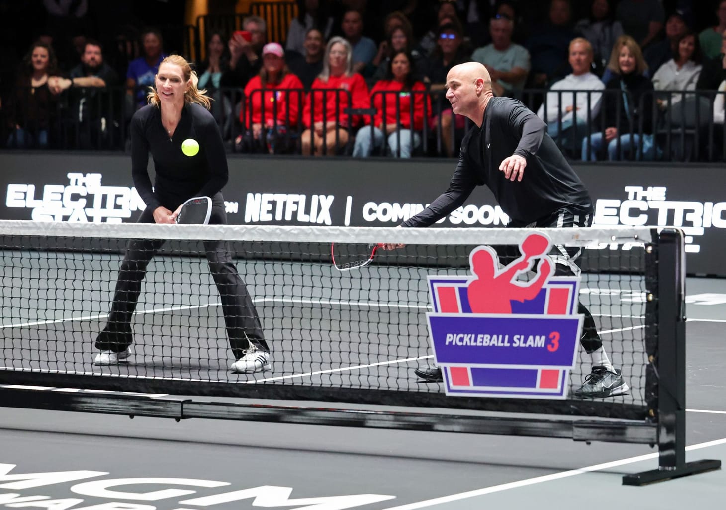 Andre Agassi and wife Steffi Graf all smiles as they pose with American ...