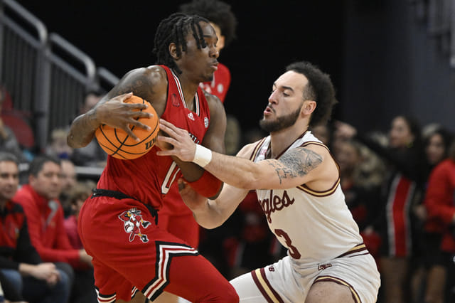 “NC State needed him this year”: College hoops fans react as Mike James ...