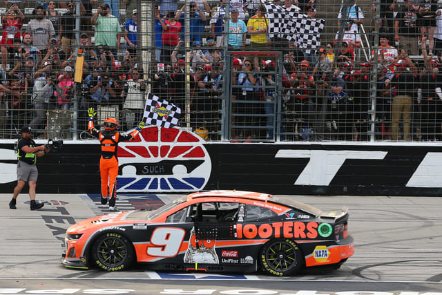 Which NASCAR driver and team has the most wins in the Würth 400 at Texas?