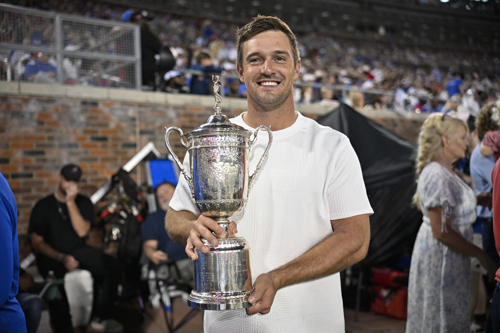 Bryson DeChambeau gets hit by a $150M NFL athlete in new "Break 50 ...