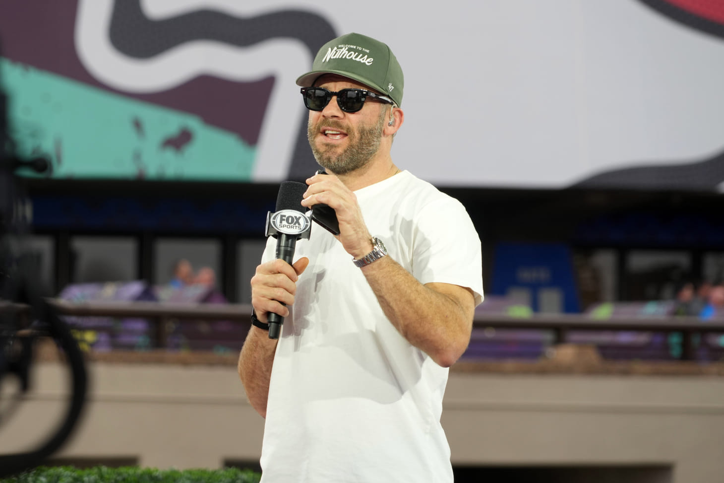 Julian Edelman sends 3-word message to Jayson Tatum and Co. after ...