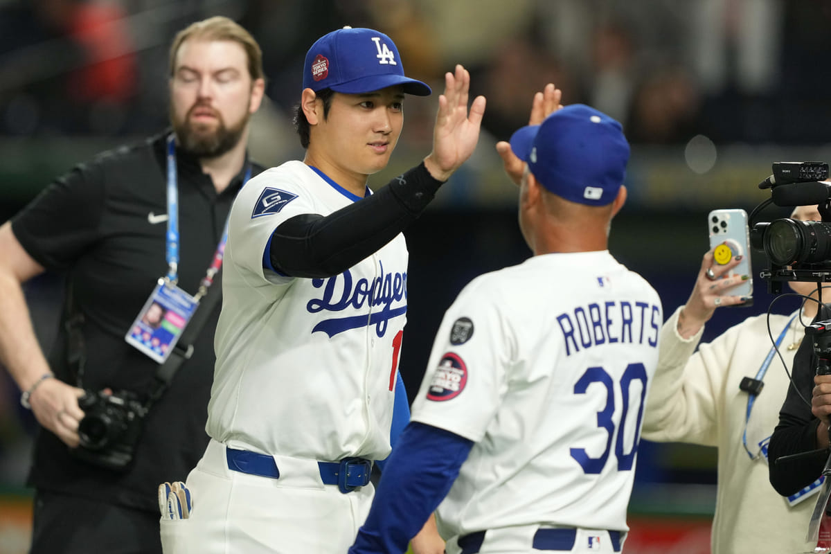 Mookie Betts tips his cap to Shohei Ohtani's walk-off homer as Dodgers ...