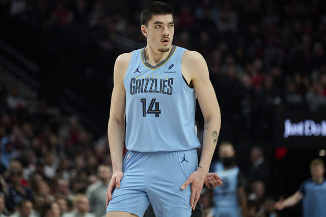 Zach Edey Stats Tonight: How did Grizzlies rookie fare against Warriors ...