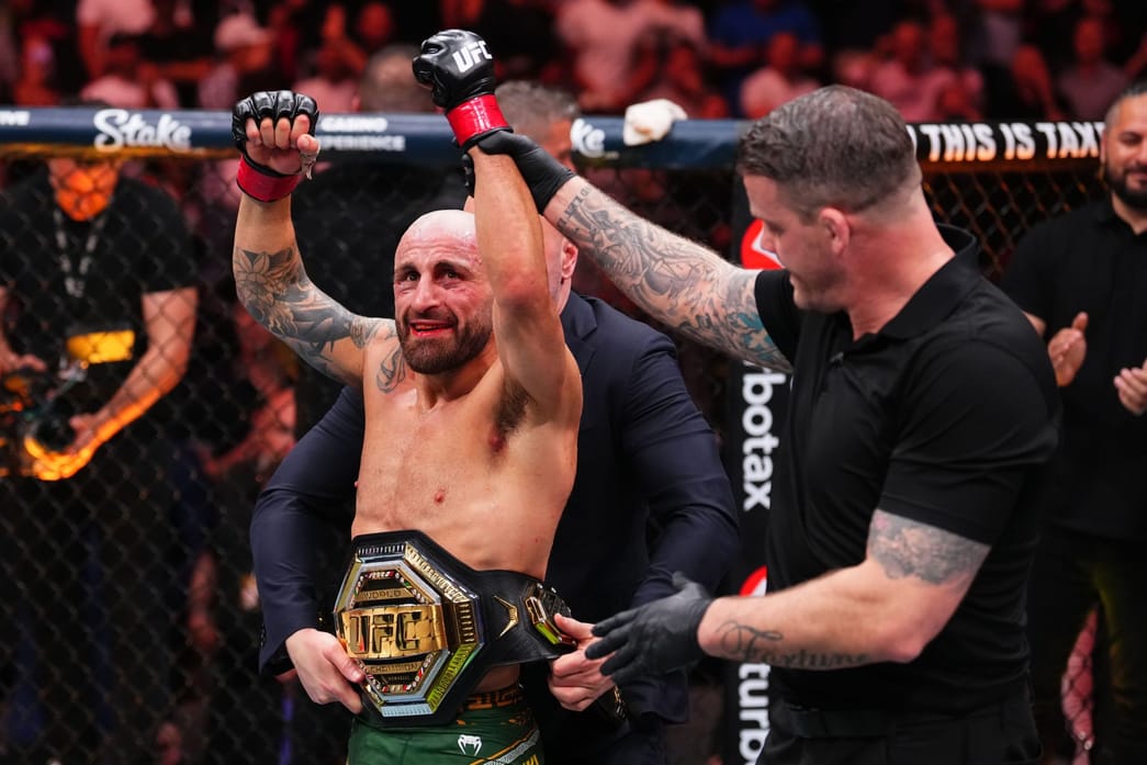 UFC Featherweight Champion | UFC Featherweight Rankings - 2025