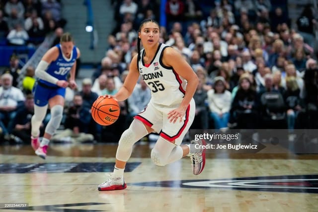 Azzi Fudd - Biography, Career, Stats, News & more