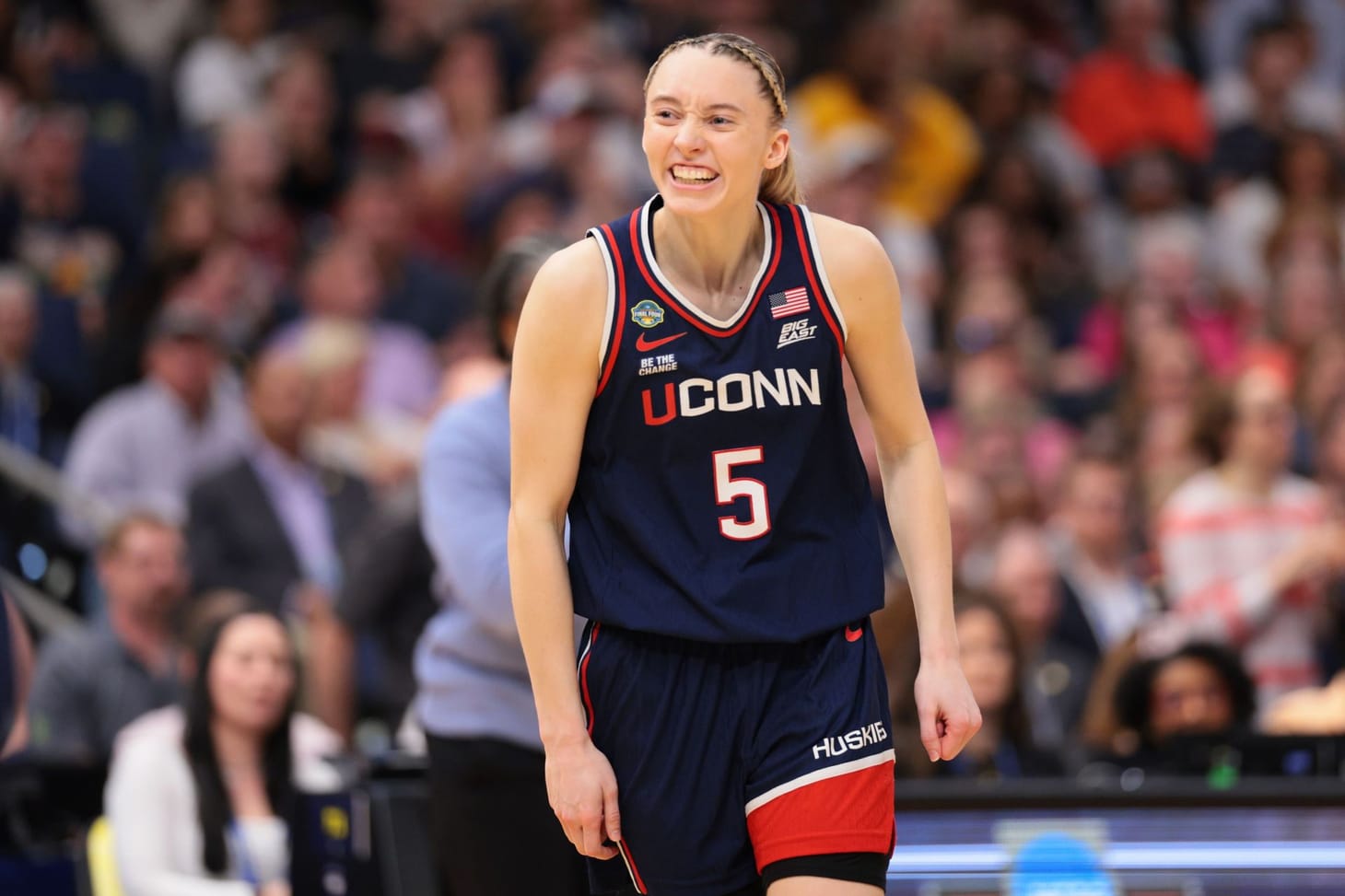 Paige Bueckers' motivational message to UConn squad after win vs South ...