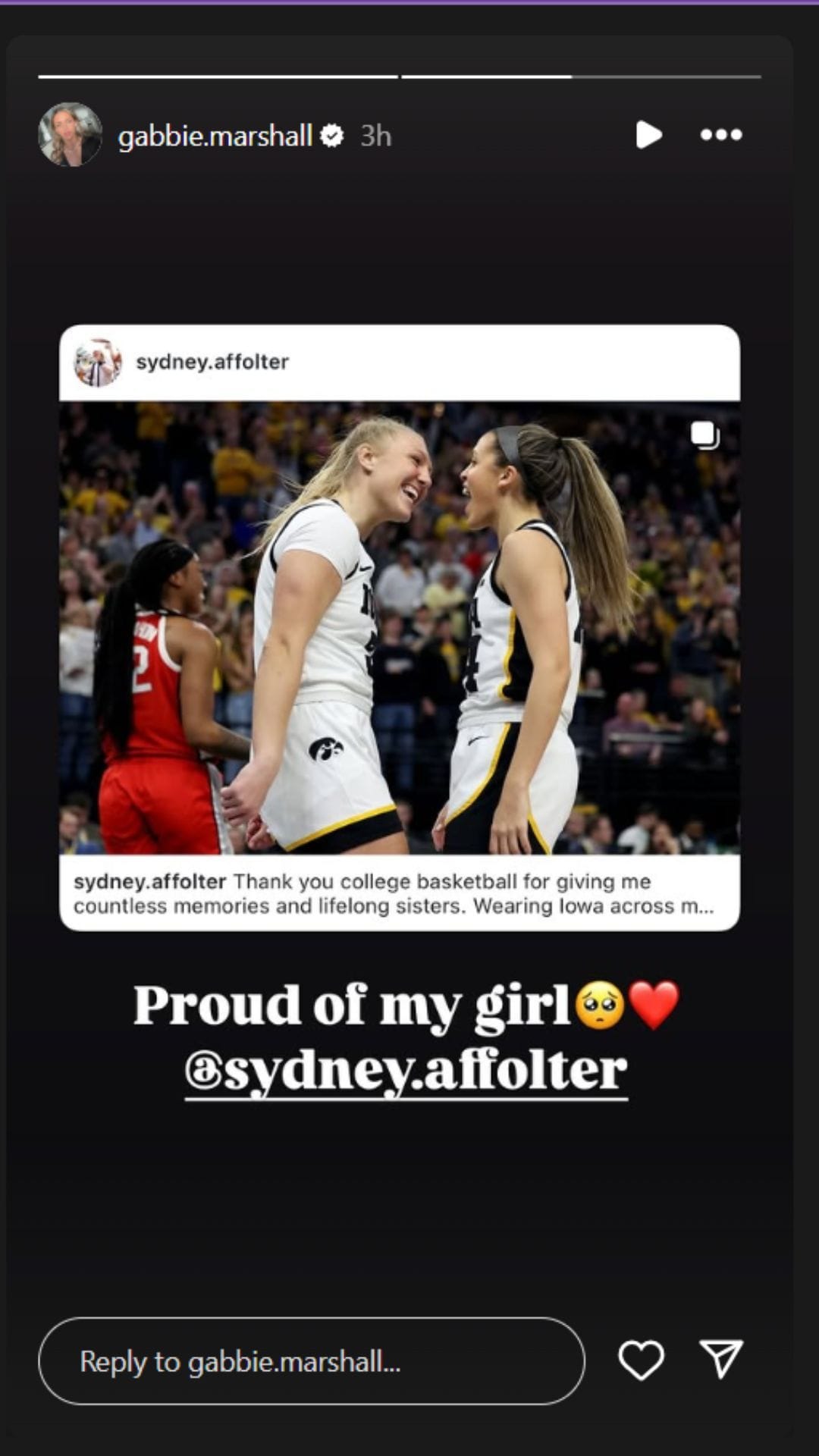 Former Iowa star Gabbie Marshall drops 4-word reaction on Sydney ...