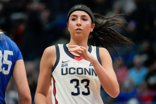 Caroline Ducharme - Biography, Career, Stats, News & more