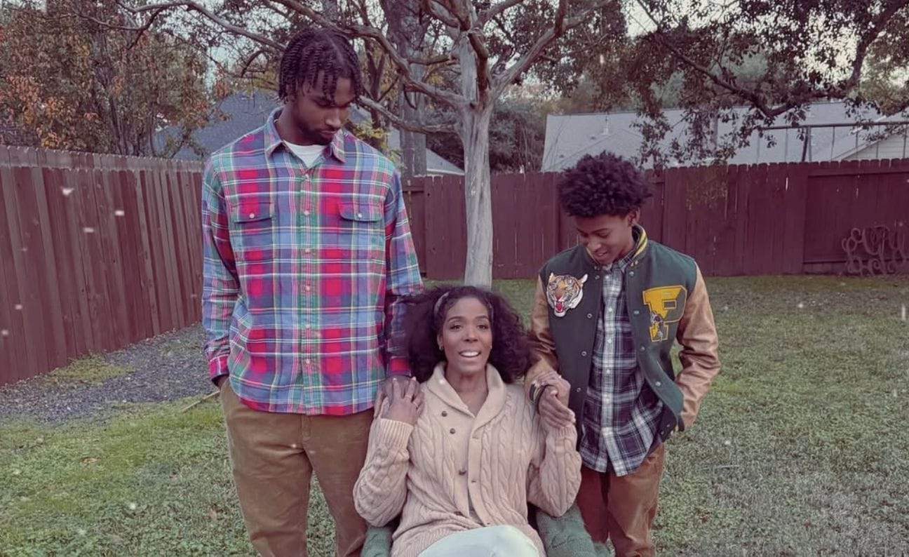 Who is Tari Eason's Mother? Meet Teroya Eason