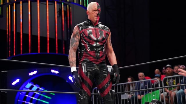 Dustin Rhodes reacts to former WWE star's recent achievement