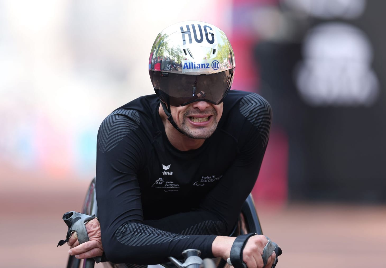 London Marathon 2025 results: Tigst Assefa shatters world record ...