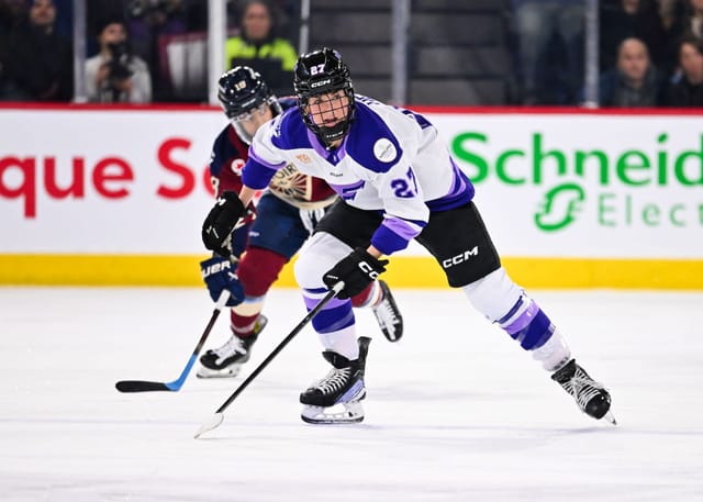 PWHL star set to host hockey camp at Ridder Arena in July 2025