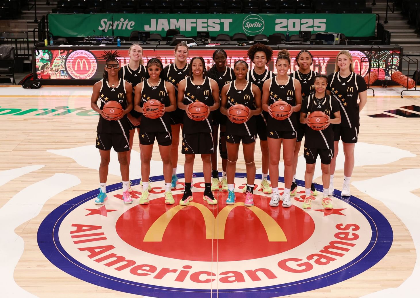 Angel Reese, Breanna Stewart and 3 other WNBA stars attended the ...