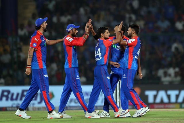 “Sab gaali de rahe” - Delhi Capitals players share hilarious incident ...
