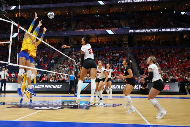 WATCH: Nebraska Volleyball’s Harper Murray, Laney Choboy & others ...