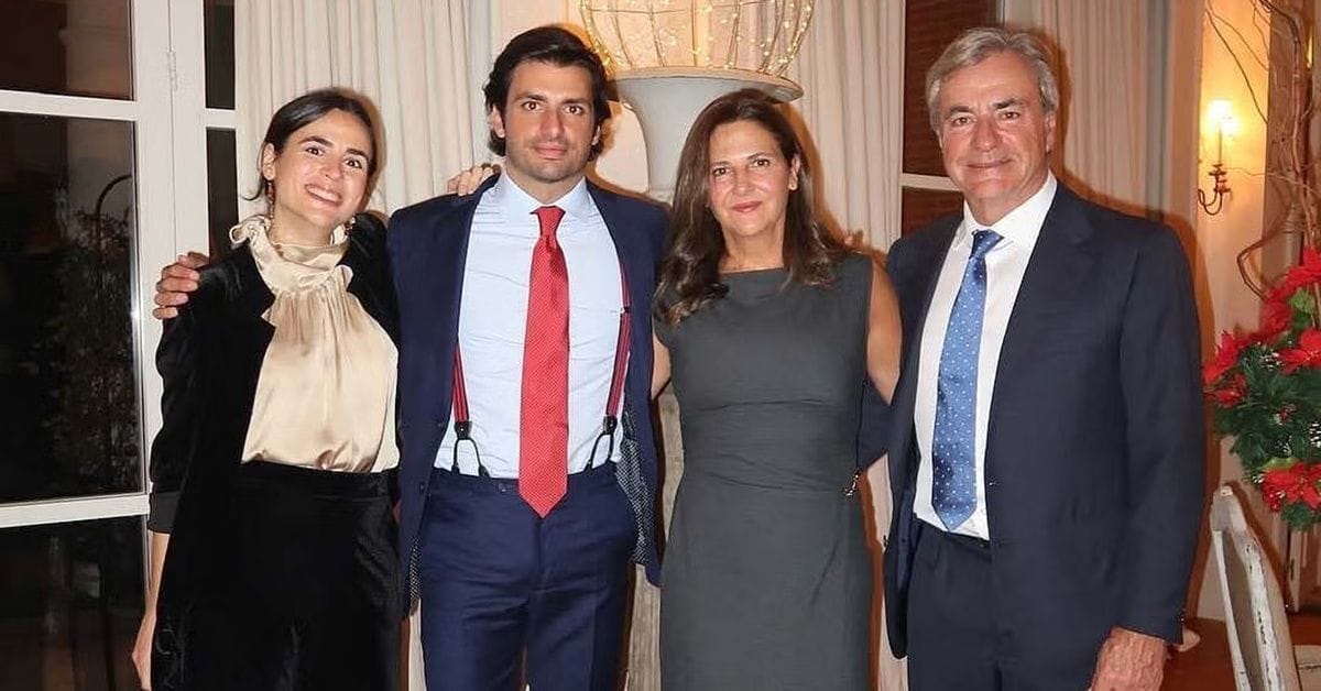 Who are Carlos Sainz Jr.'s siblings? Meet His Siblings