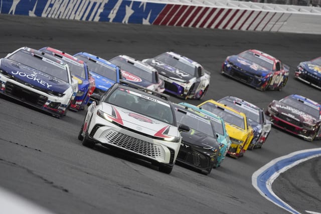 How to watch NASCAR race today? Start Time, TV Channel, Radio & Live ...