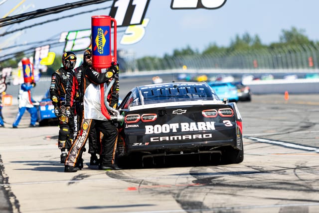 Is there a fuel limit in NASCAR? All rules and facts explained
