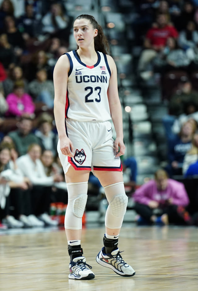 Morgan Cheli: UConn’s Sarah Strong and KK Arnold gush over teammate ...