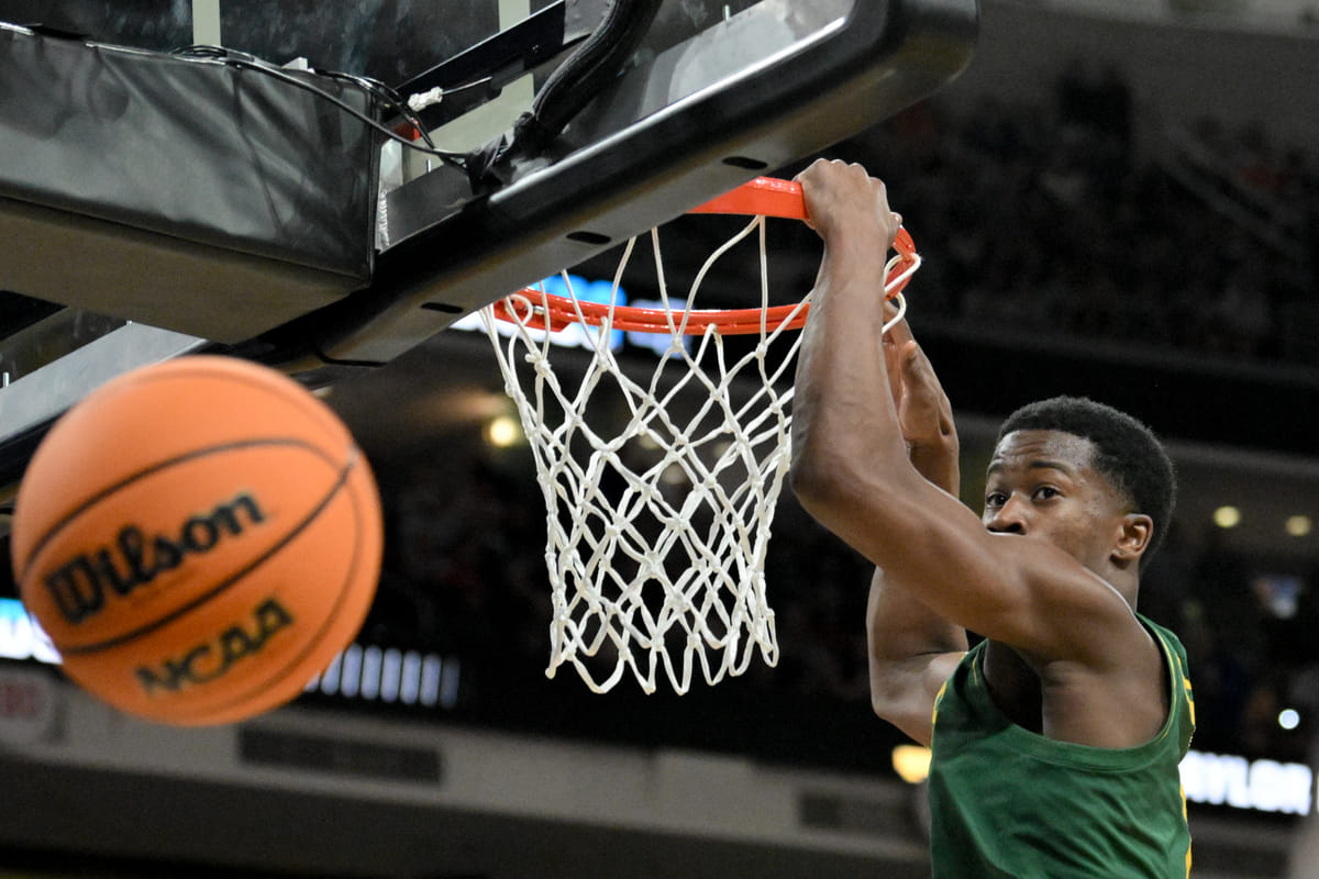 “What the hell?”: Baylor star VJ Edgecombe’s effortless vertical stuns ...