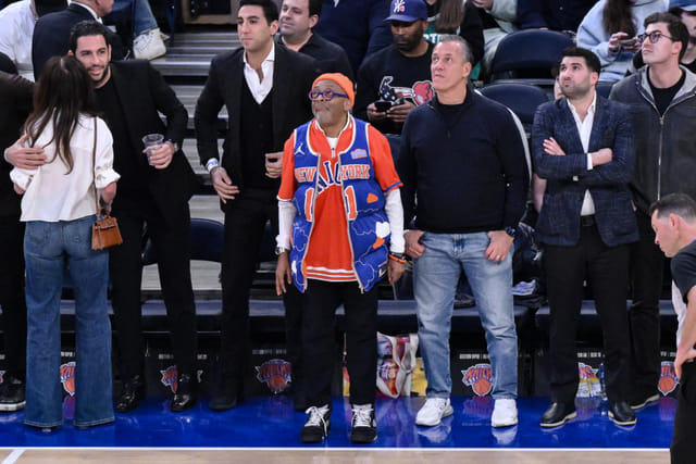 "DA POPE IZ A BROTHER": Knicks superfan Spike Lee invokes heavenly ...